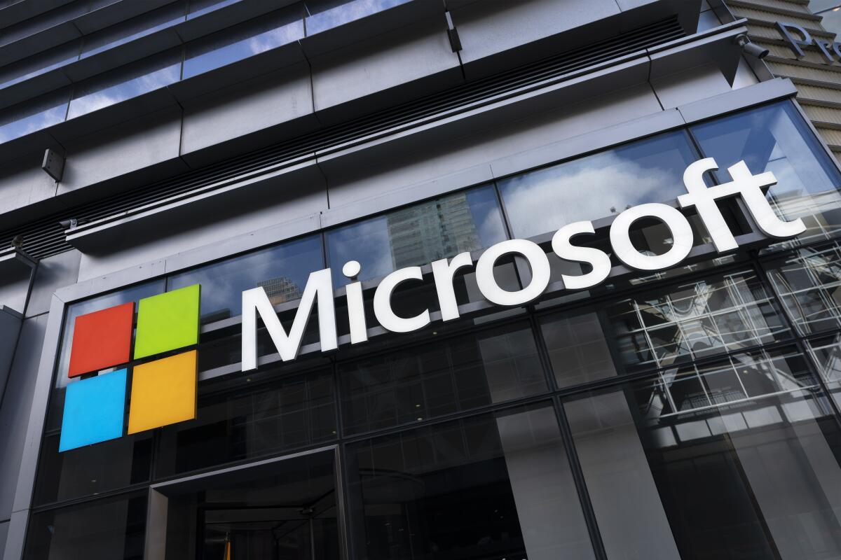Microsoft contempla nuevos recortes laborales - Global Industries